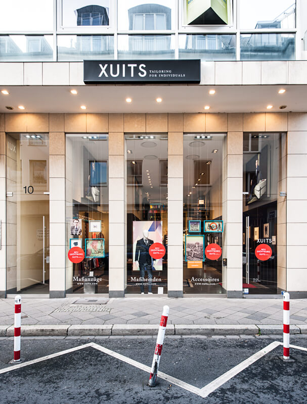 Laden Xuits - Schiller & Wimmer Group